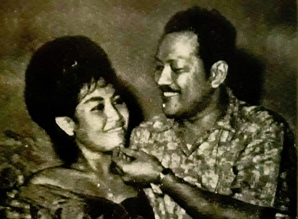 8 bintang filem klasik di zaman kegemilangan filem Melayu yang dikenang ...