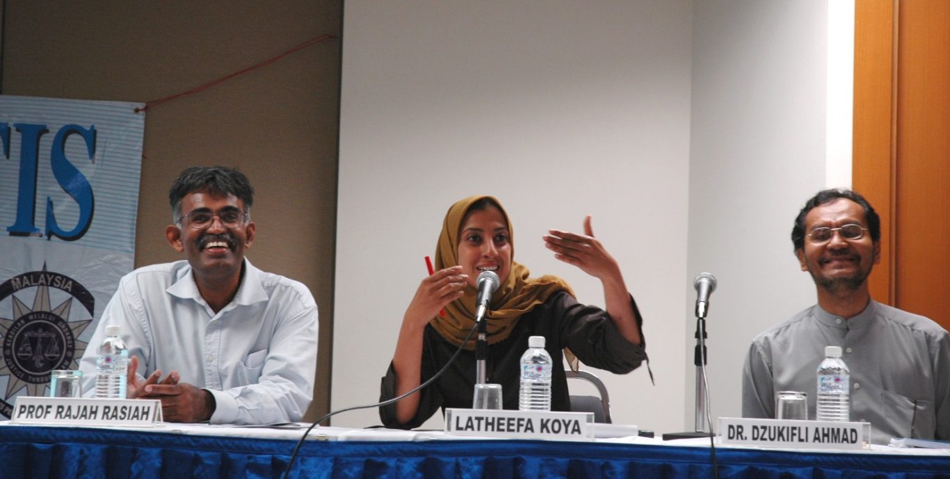 Lima orang hebat ni dapat gelaran 'Profesor Ulung' | SOSCILI