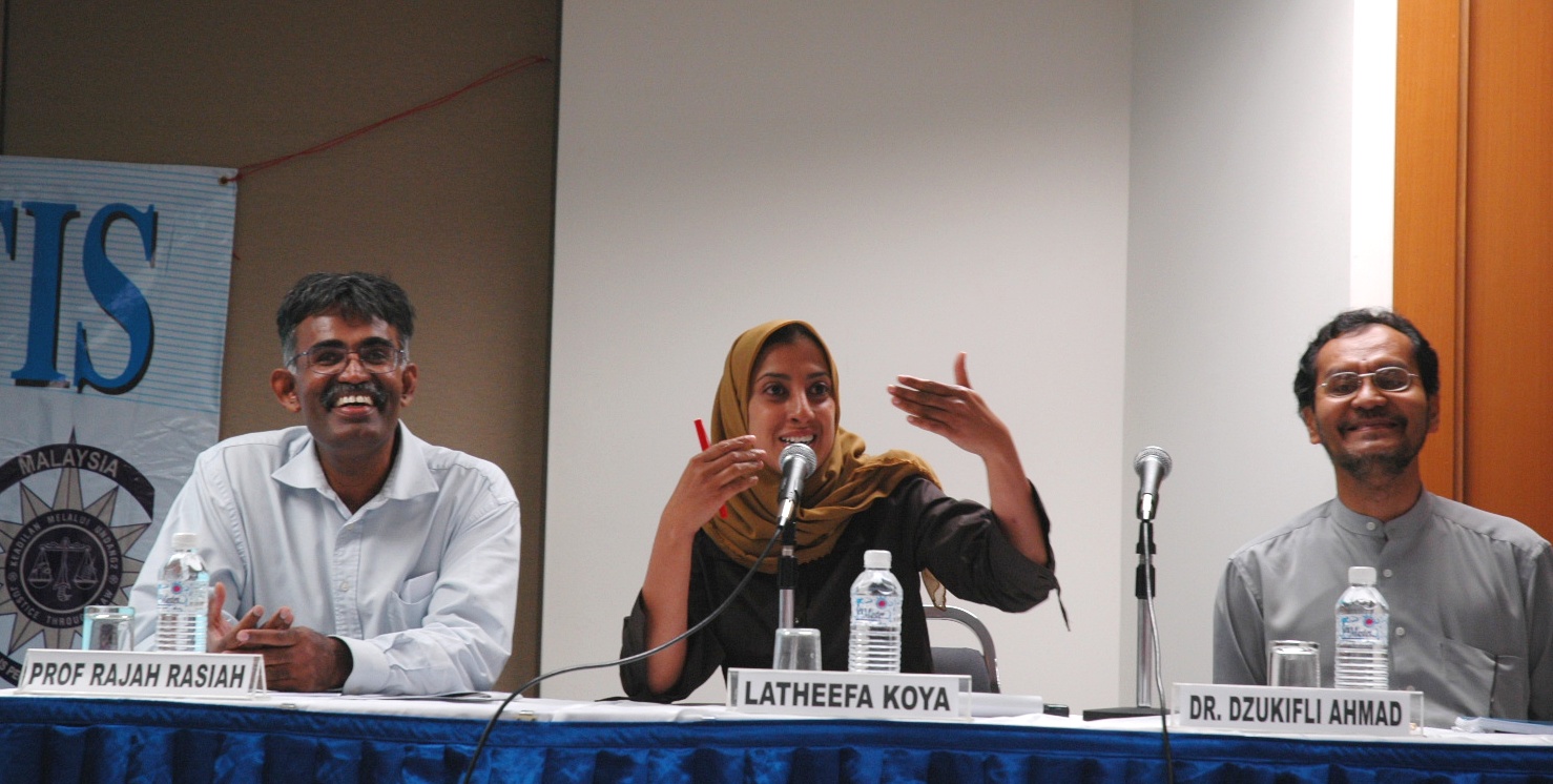 Lima orang hebat ni dapat gelaran 'Profesor Ulung' | SOSCILI