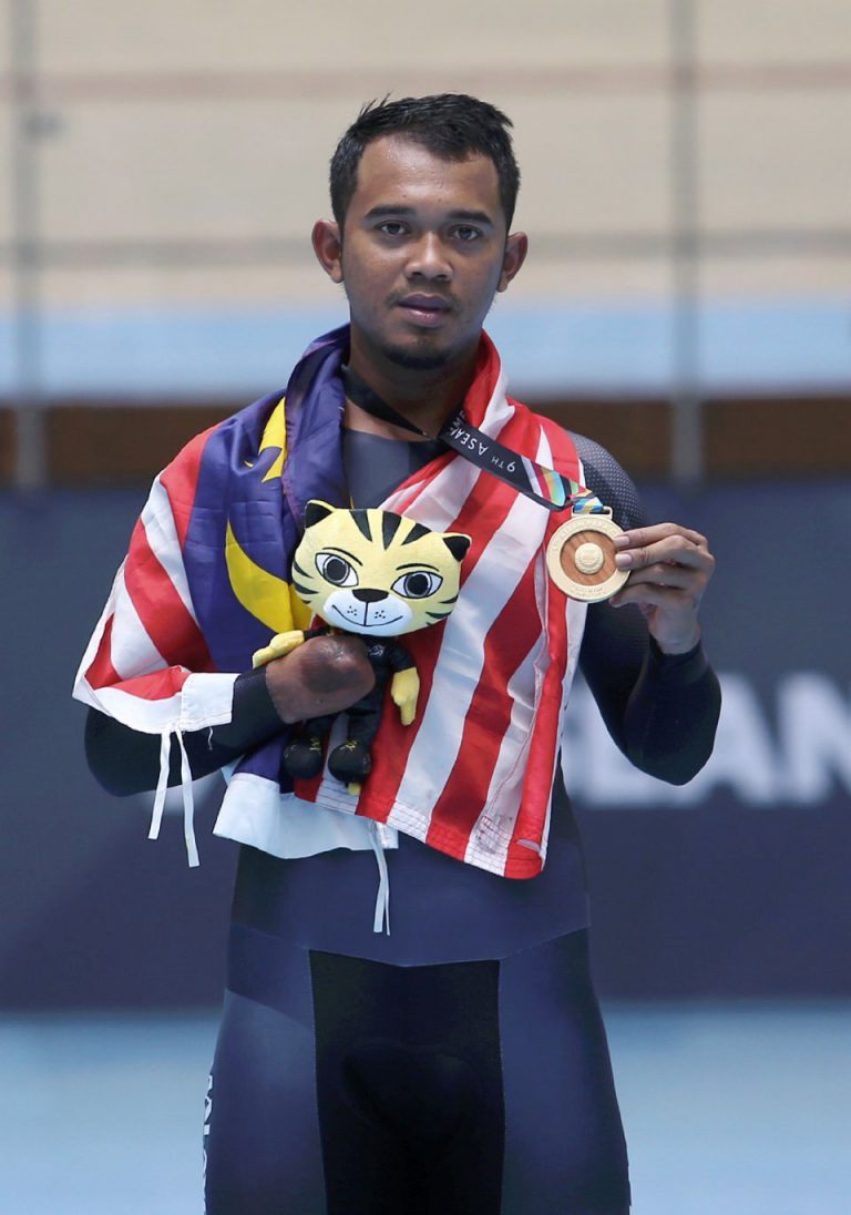 Paralimpik dah bermula! Jom kenali atlet negara yang bakal menggalas ...